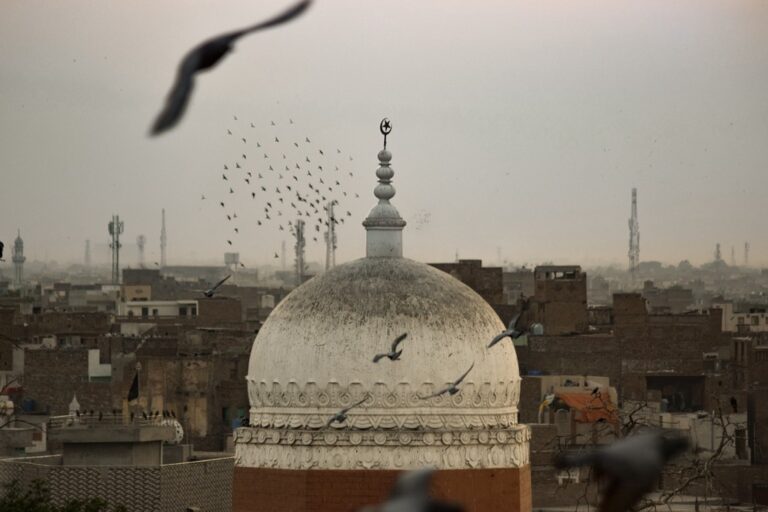 7 Storytelling Traditions Across Religions That Awaken Wonder - Paths ...